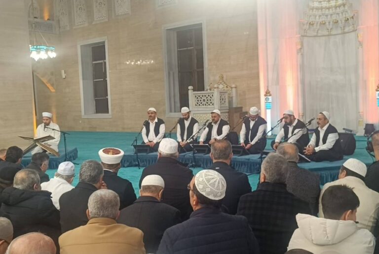 Batman’da Regaip Kandili Huşu İçinde İdrak Edildi - Batman Yön Gazetesi